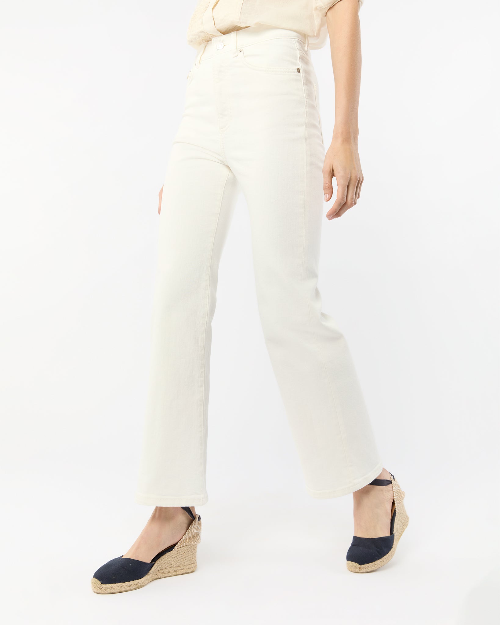 Pyramid Jeans in Natural White | Shop Ann Mashburn