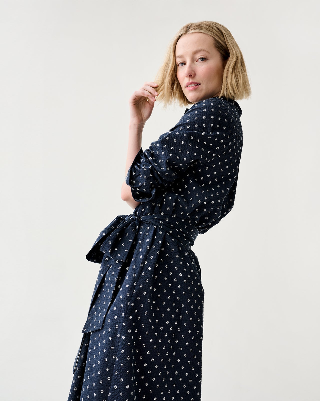 Annette Dress in Navy Leaf Printed Crinkle Cotton | Shop Ann Mashburn